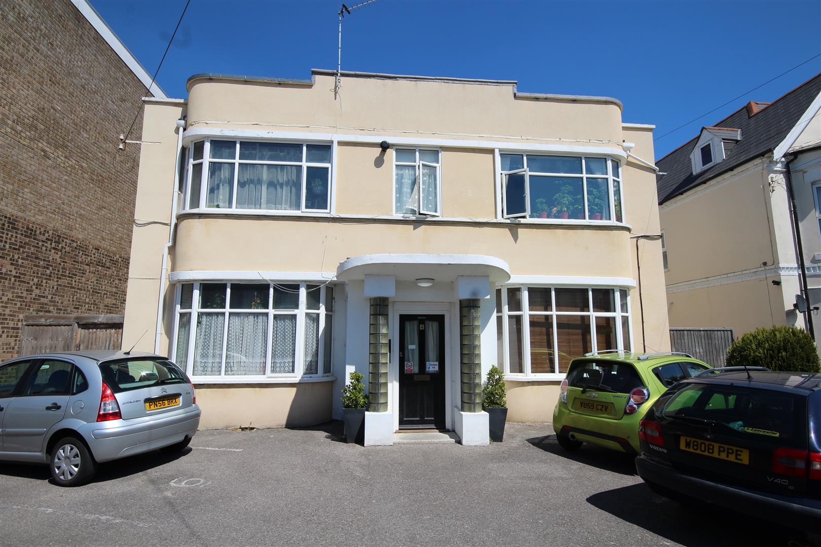 Westby Road, Boscombe - Saxe Coburg